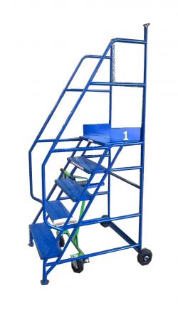 Special / Bespoke Steps - Ladder Warehouse