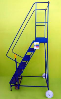 Mobile Lorry Access Steps - Ladder Warehouse
