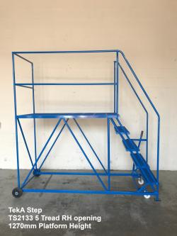 TekA Step Single Ended Access Platform - 762mm Wide Platform - Ladder ...